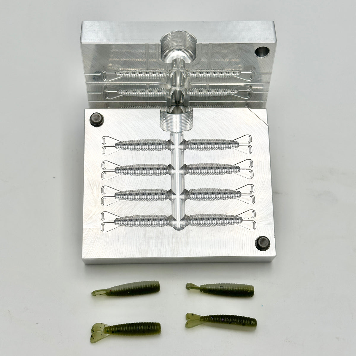 1.25 Inch Split Fin Grub Hand Injection Mold – Epic Bait Molds