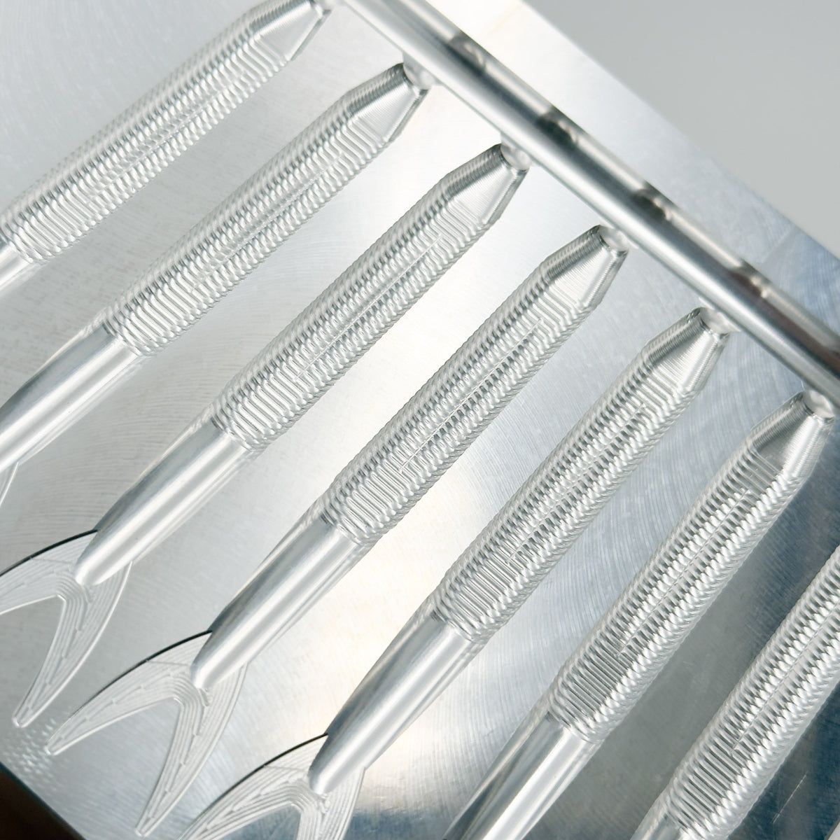 4 Inch Jerk Hand Injection Mold – Epic Bait Molds